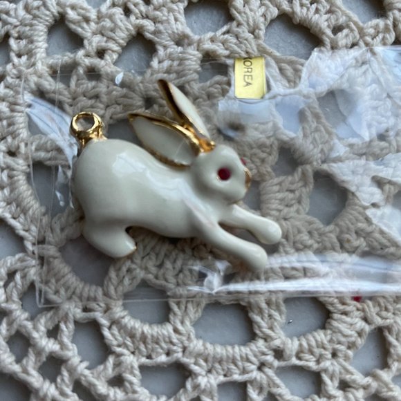 Vintage | Jewelry | Vintage Enameled White Rabbit Charm 5 New Korea ...